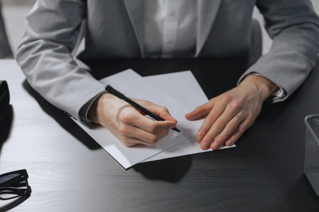 Can You Get a Scribe For Exams? - Think Student